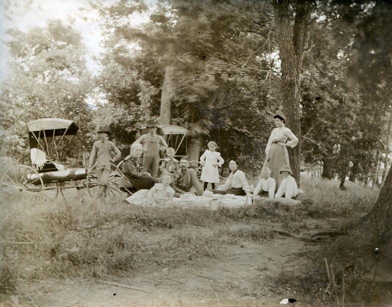 Tama County Historical Society & Genealogical Library